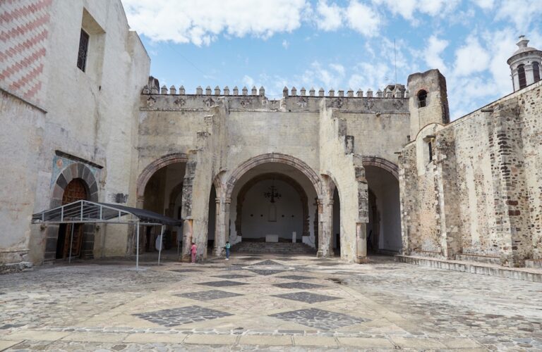 A Guide to Cuernavaca: The City of Eternal Spring - Sailingstone Travel