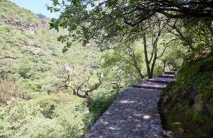 Monolithic Malinalco & The Sanctuary of Chalma - Sailingstone Travel